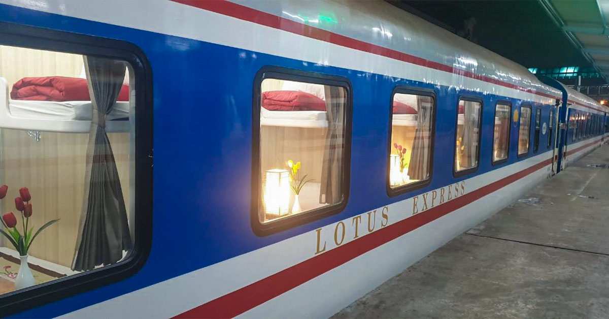 Lotus train from Hanoi to Hue - A21 Tours