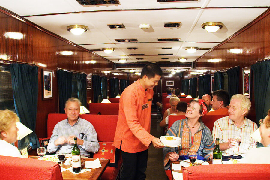 Victoria Express train Hanoi to Sapa | A21 Tours