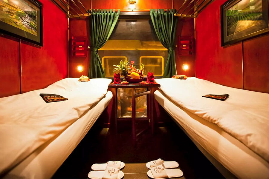 Victoria Express train Hanoi to Sapa | A21 Tours