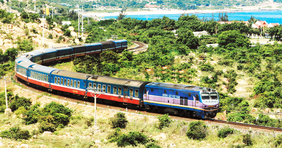 Hue to Da Nang HD1 and HD3 train tickets | A21 Tours